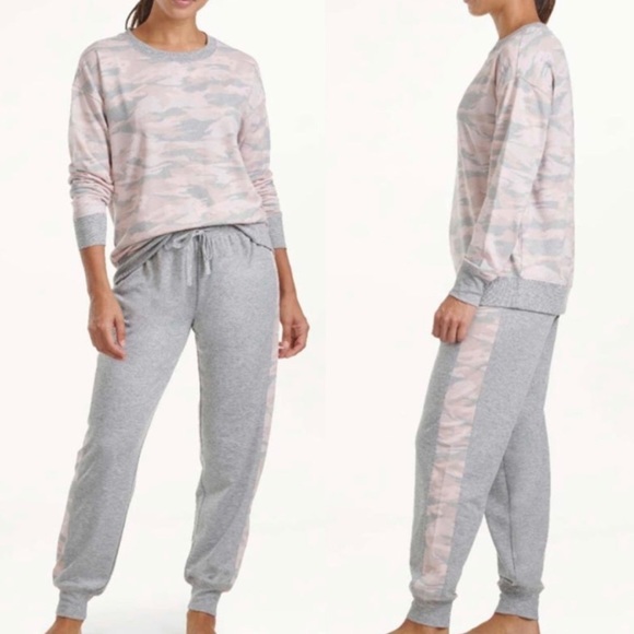 Splendid | Intimates & Sleepwear | Splendid Westport Pink Camo Print Pj ...